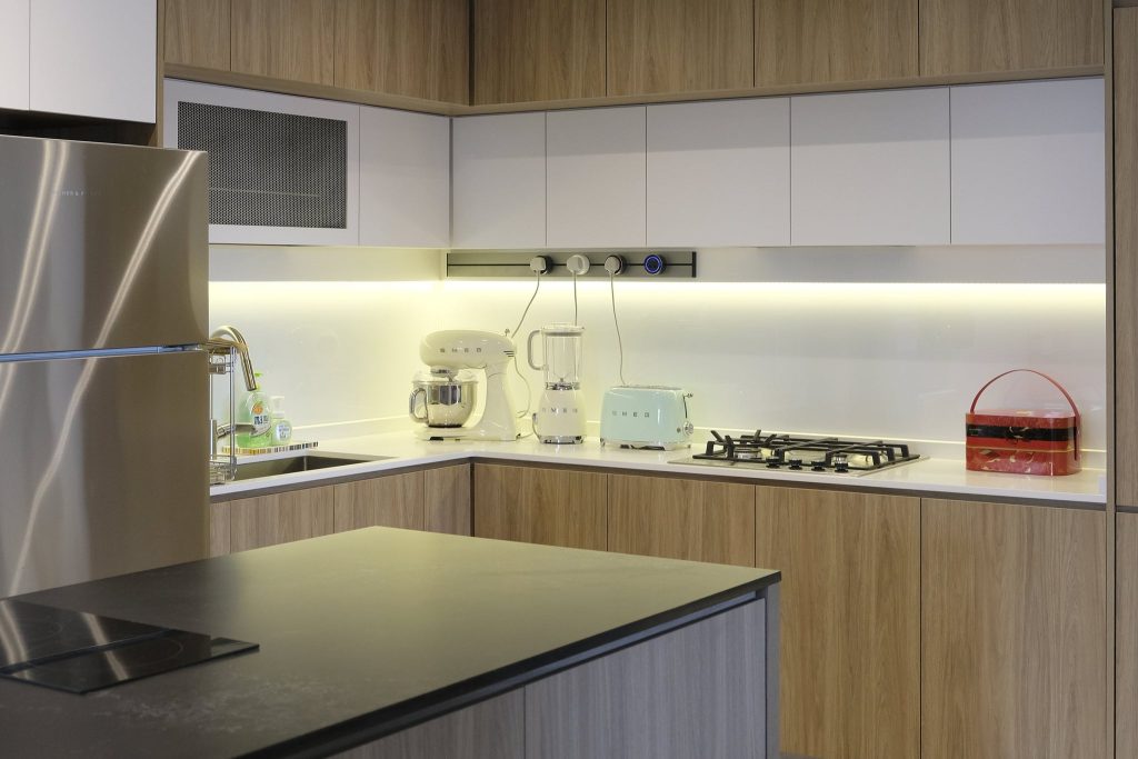 Nexen Slim Surface Electric Bar | Azora